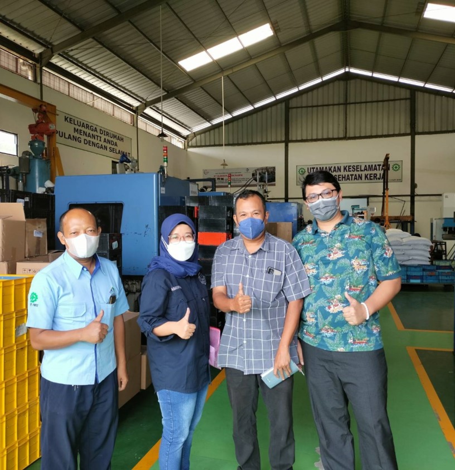 PT. Injeksi Plastik Pasifik - Customer Visit from PT. Cosmo Technology